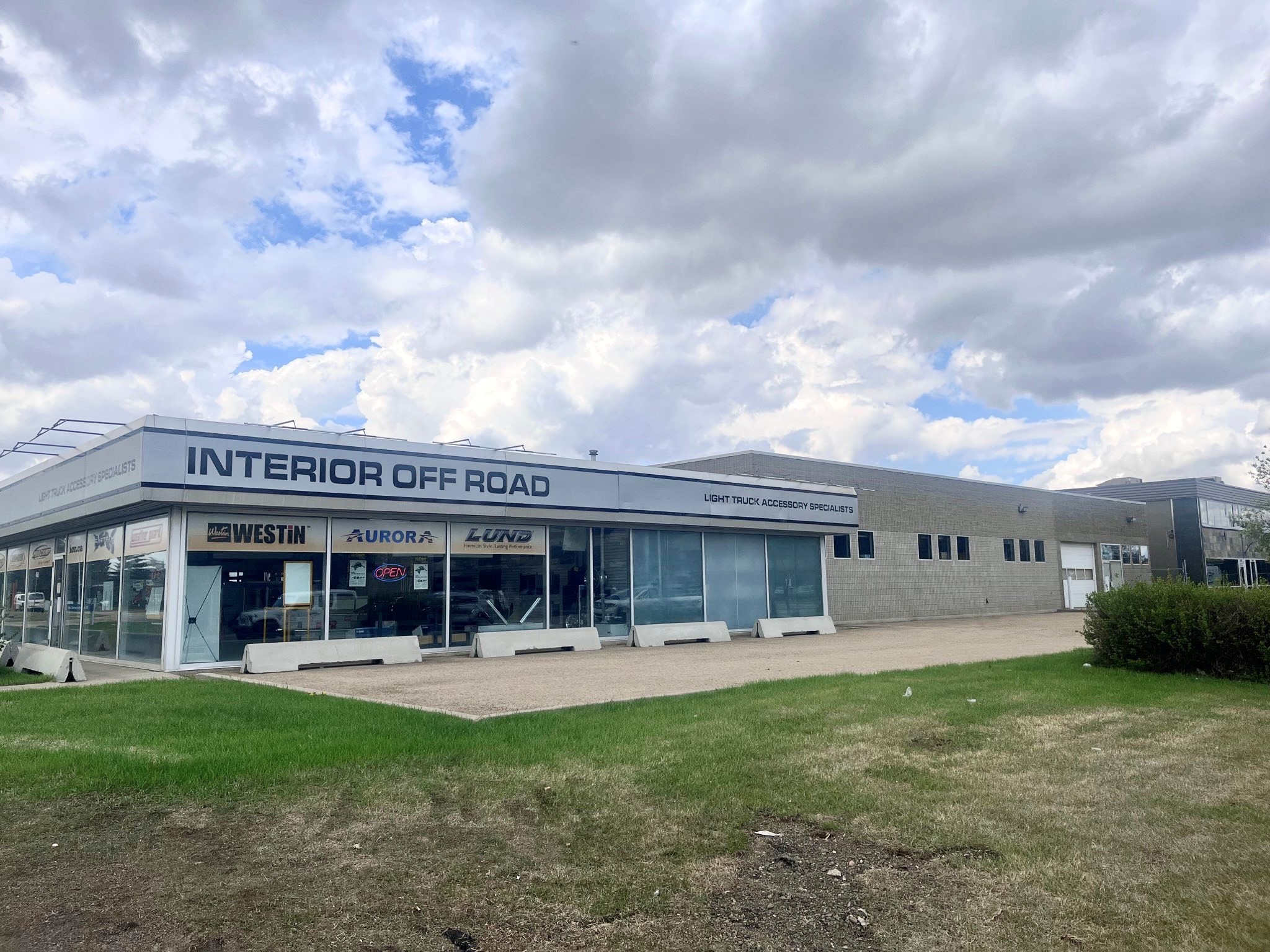 List your industrial shop space for rent here | repair and ...