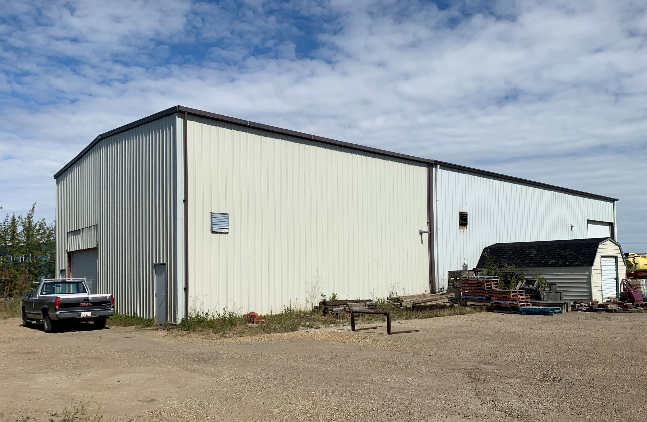 List your industrial shop space for rent here | repair and ...