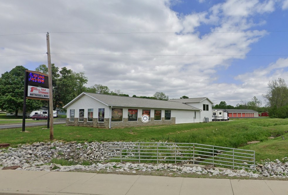 Storage Space / Self-Storage Units for rent. Canada USA list ...